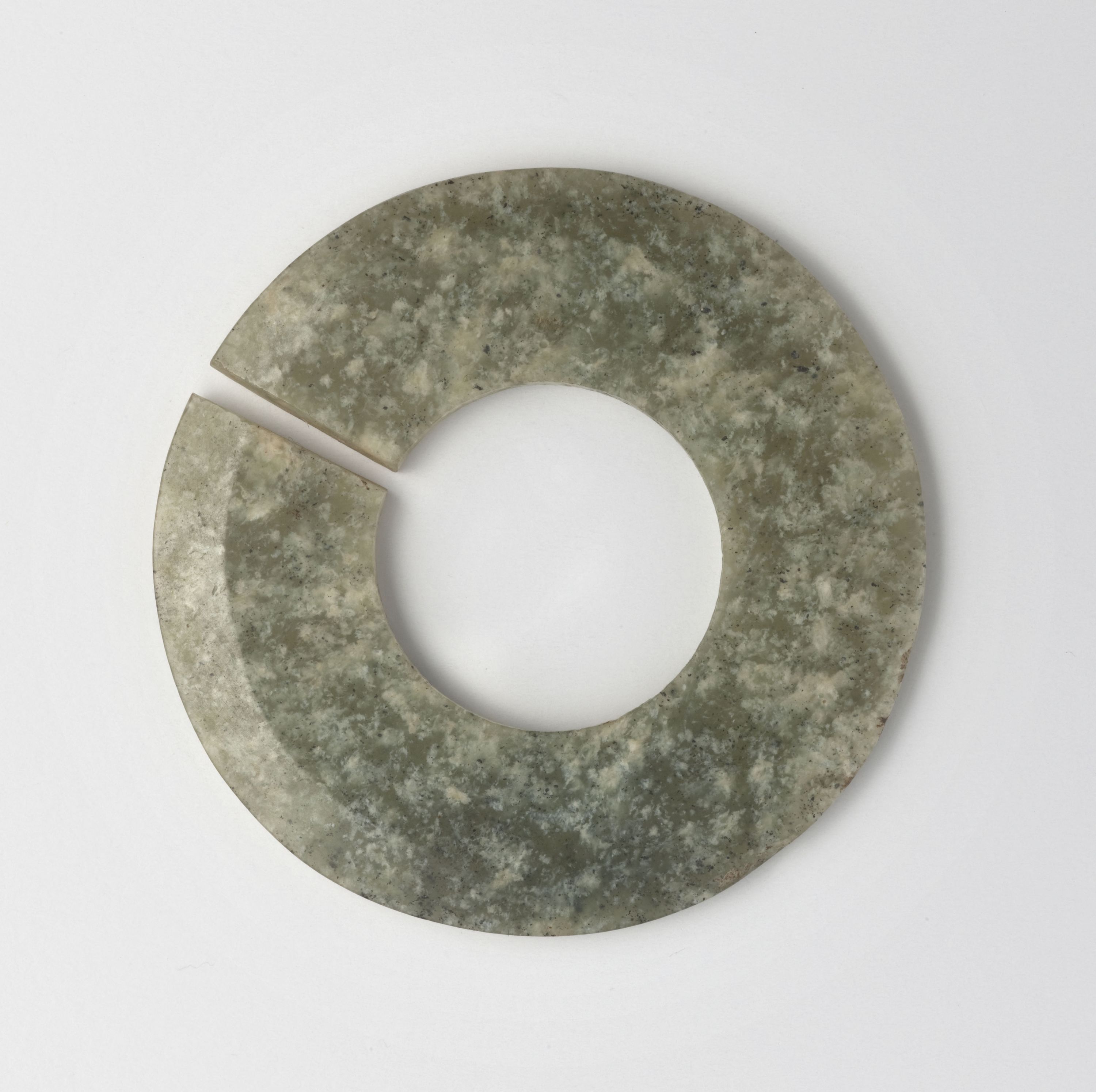 Anneau fendu | Musée Cernuschi